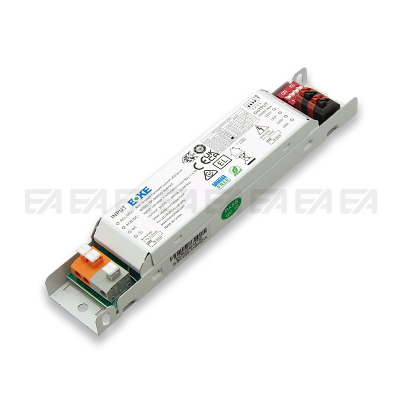 Constant current multipower LED driver, selectable output